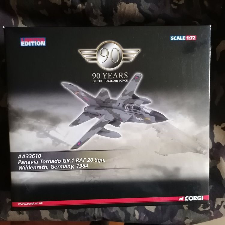 1/72 Corgi AA33610 - Panavia Tornado RAF 1984 (Neu (gemäss Beschreibung ...