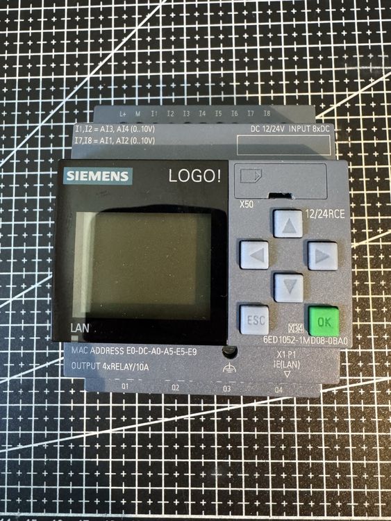 Siemens LOGO! 12/24RCE, 6ED1052-1MD08-0BA0, Top Zustand (Gebraucht) in ...