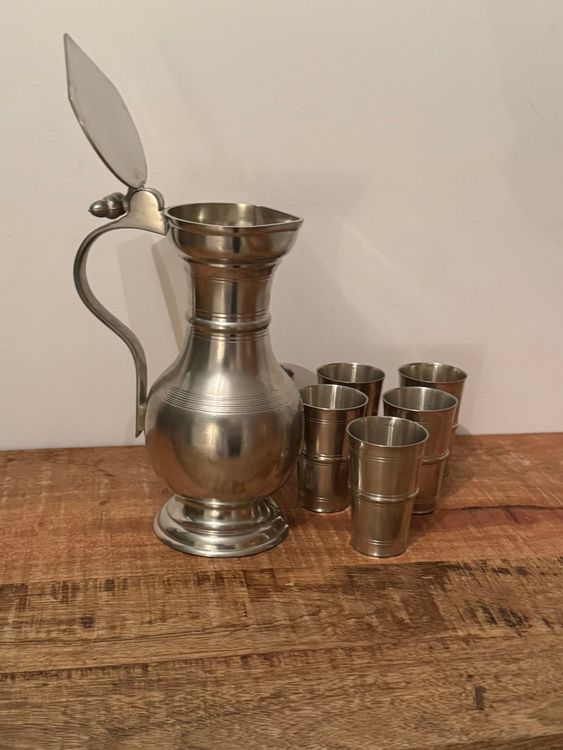 Zinnkrug-Set, Krug mit 6 Bechern, Vintage, Top Zustand (Gebraucht) in Uhwiesen für CHF 59 – mit ...