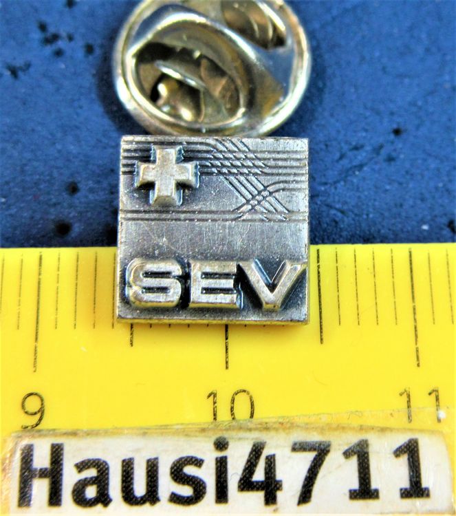 PIN SEV BAHN ZUG EISENBAHNER VERBUND (Gebraucht) in Ettingen für CHF 0. ...
