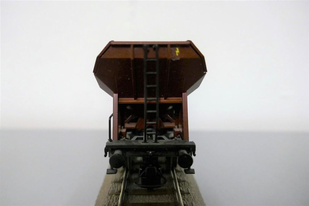 Roco 46133 ÖBB IV Fcs Selbstentladewagen (Gebraucht) in Oberhasli für ...