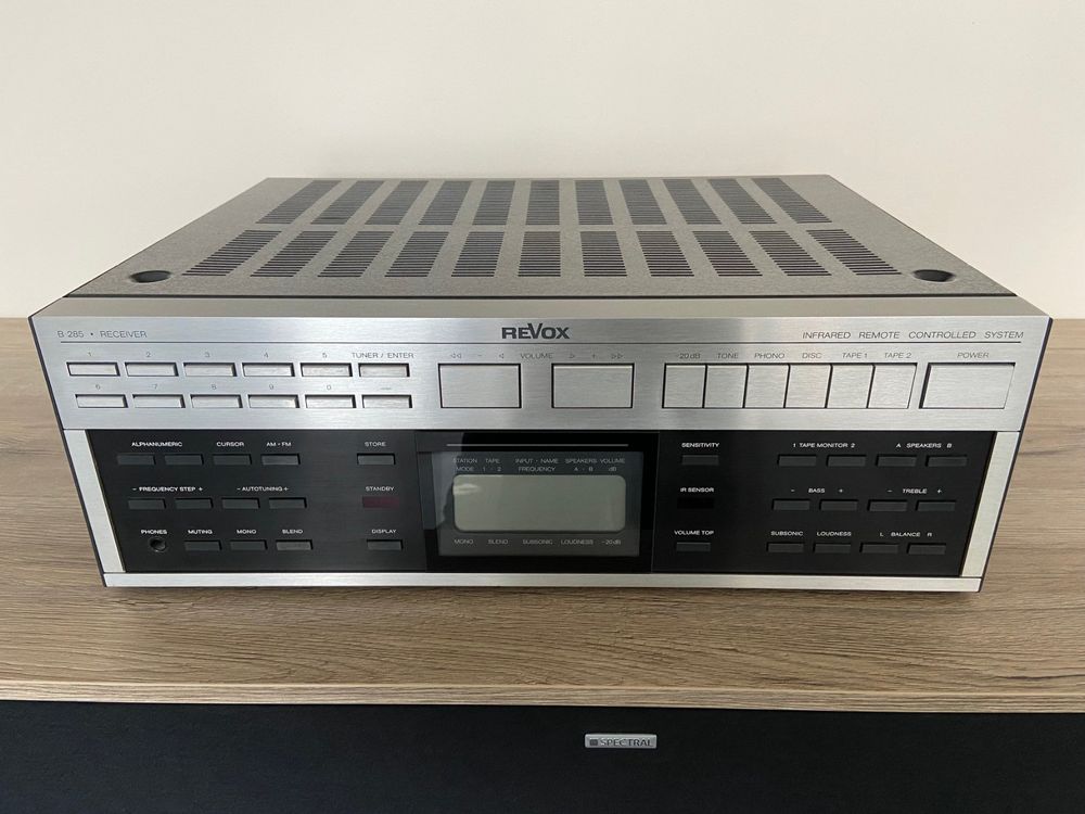 Revox B285 Receiver (Defekt) in Heerbrugg für CHF 256 – mit Lieferung auf Ricardo kaufen