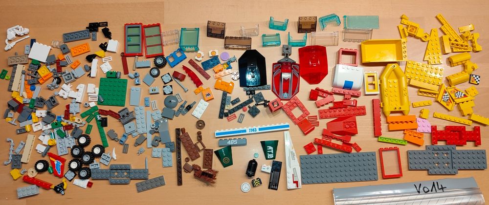Lego; versch. eher neuere Legosteine, div. Farben /V014 (Gebraucht) in St. Gallen für CHF 12 ...