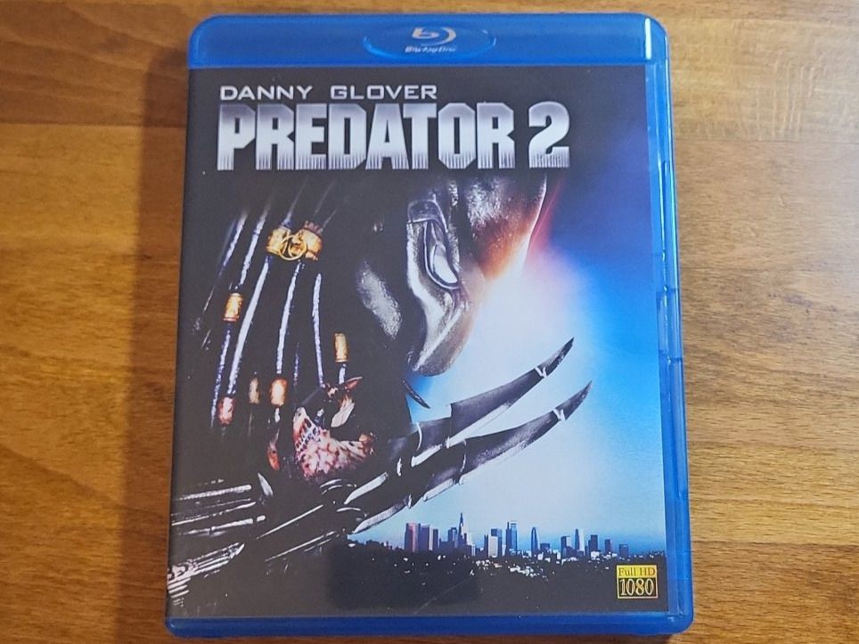 Predator 2 (1990) (Gebraucht) in Pfungen für CHF 4 – mit Lieferung auf ...