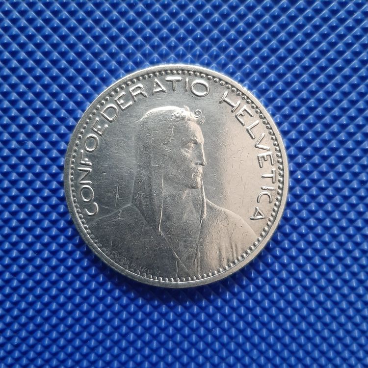 5 Fr. 1923 (Gebraucht) in Carouge GE für CHF 69 – mit Lieferung auf ...
