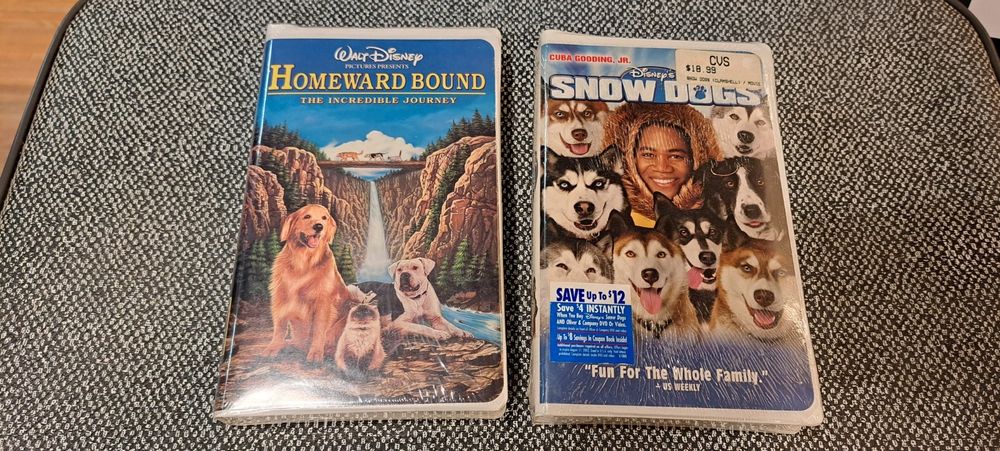 NEU/OVP 2x VHS Disney, Hunde, Dogs, usa, englisch, Video | Kaufen auf ...