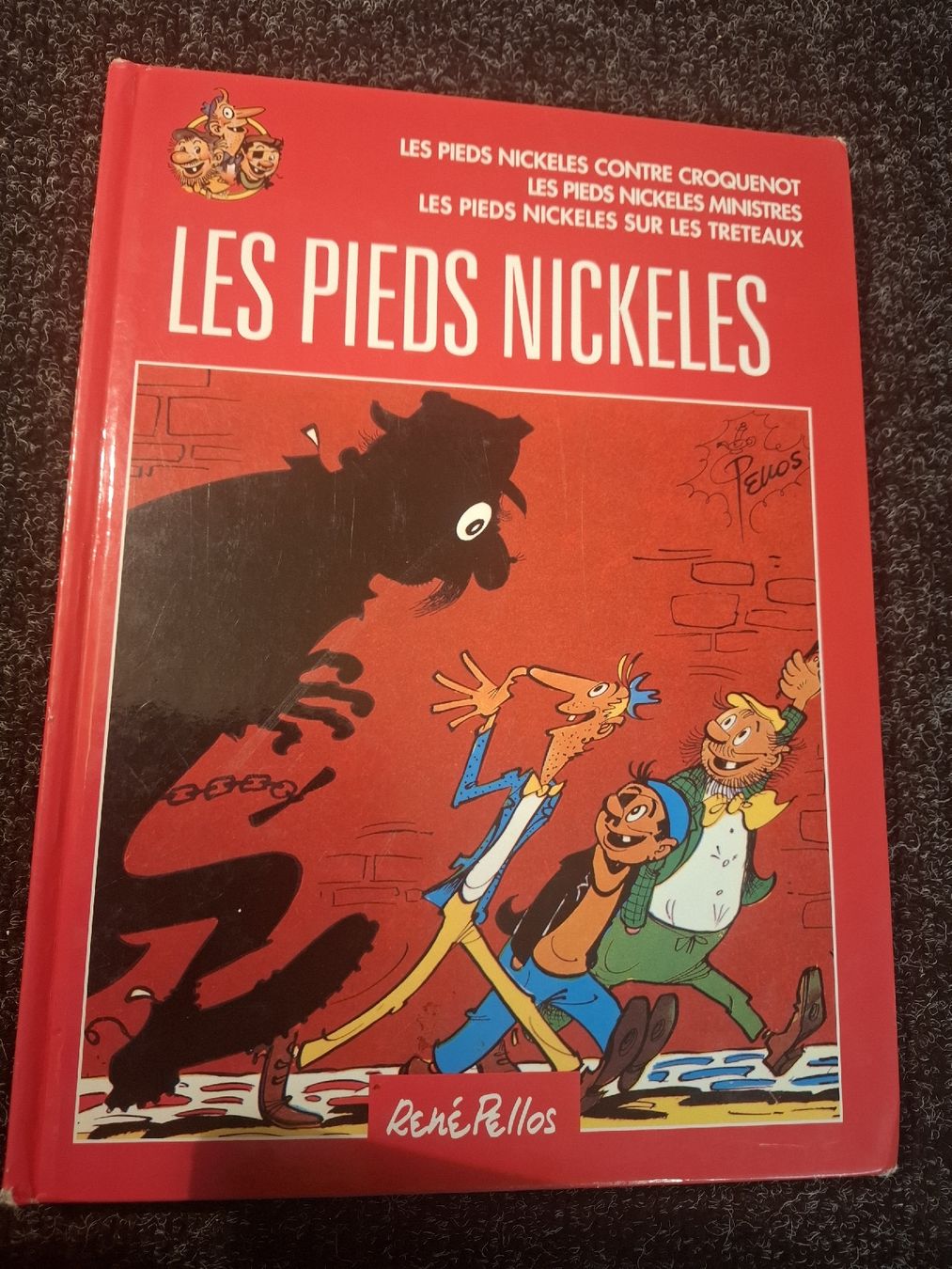 Les Pieds Nickeles Rene Pellos (Usato) a Motto Blenio per CHF 8 – con ...