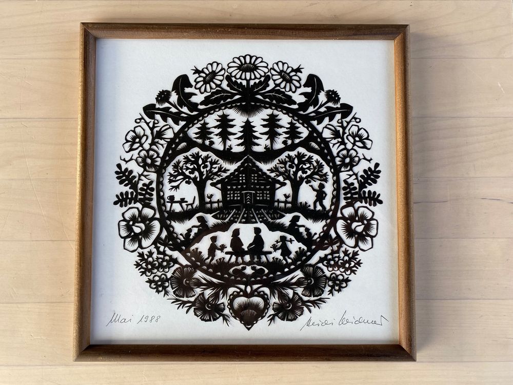 schöner Scherenschnitt von Heidi Widmer (Gebraucht) in Feldbach für CHF 144 – mit Lieferung auf ...