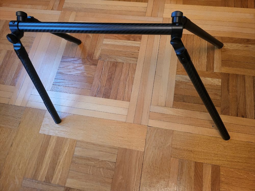 carbon fiber stand (Gebraucht) in Geneve für CHF 15 – mit Lieferung auf ...