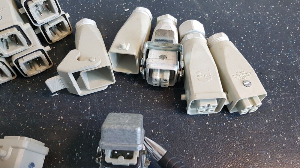 HARTING Han 3A Stecker 4polig (Gebraucht) in Sargans für CHF 23 – mit ...