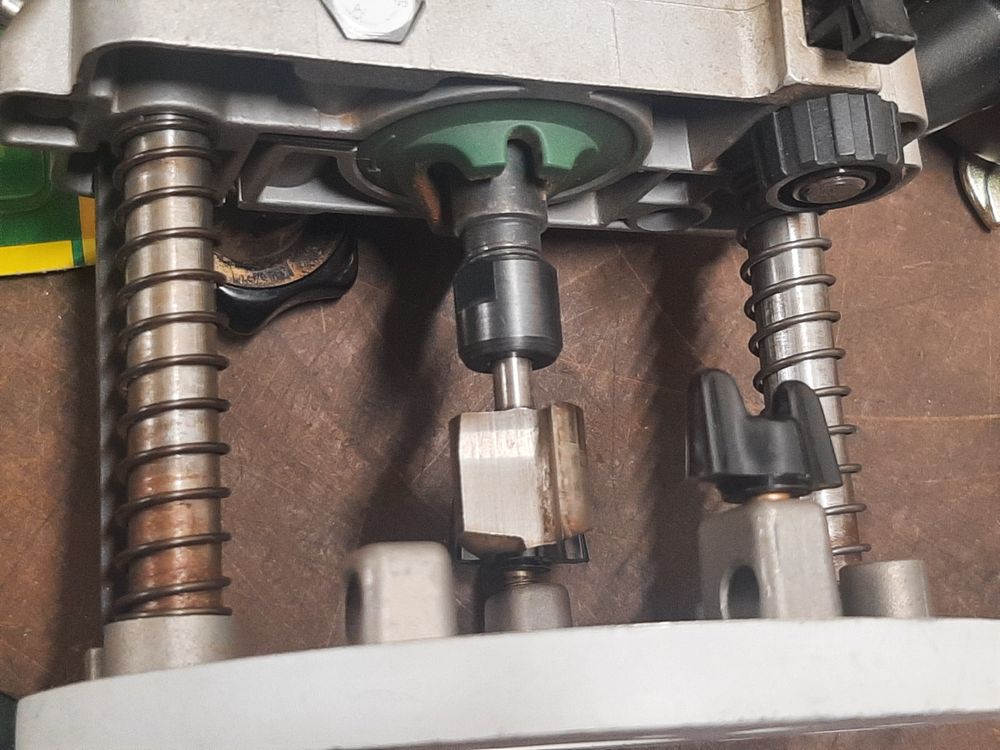 BOSCH POF 52 Oberfräse (Gebraucht) in für CHF 87 – mit Lieferung auf ...