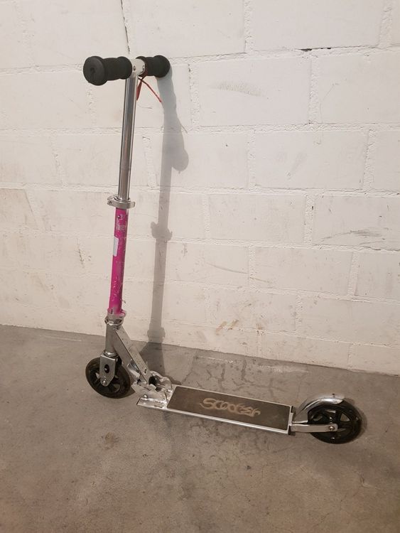 Trotti Scooter (Gebraucht) in Thun für CHF 3 – nur Abholung auf Ricardo ...