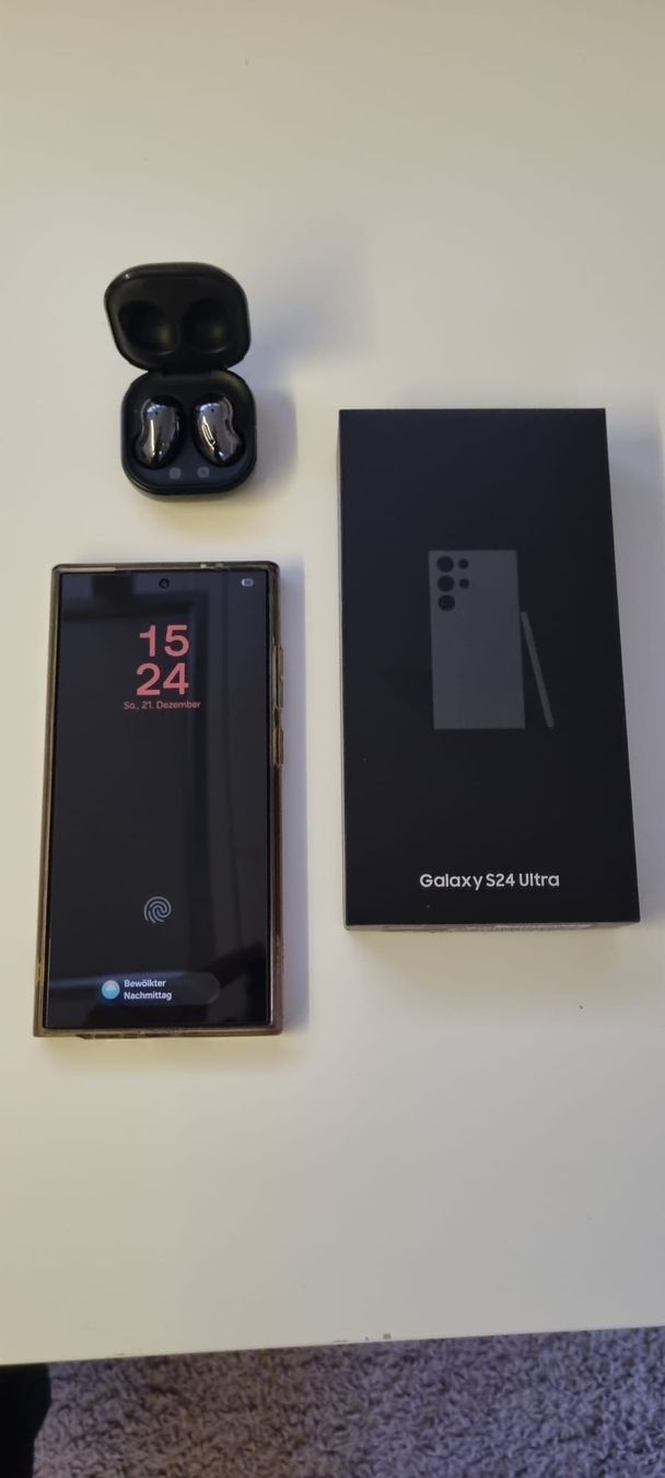 Samsung Galaxy S24 Ultra - Neuwertig mit Buds! Top Zustand (Gebraucht ...