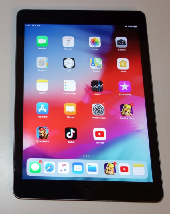 Apple iPad Air (16 GB, WiFi, Space Gray) | Kaufen auf Ricardo