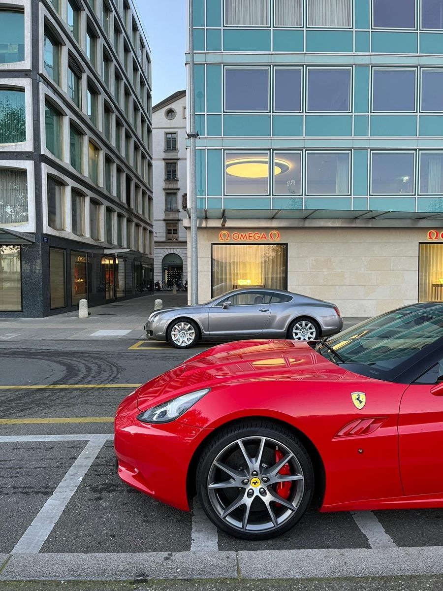 Ferrari California 4.3 V8 2010 - 52’000km (D'occasion) à Genève pour ...