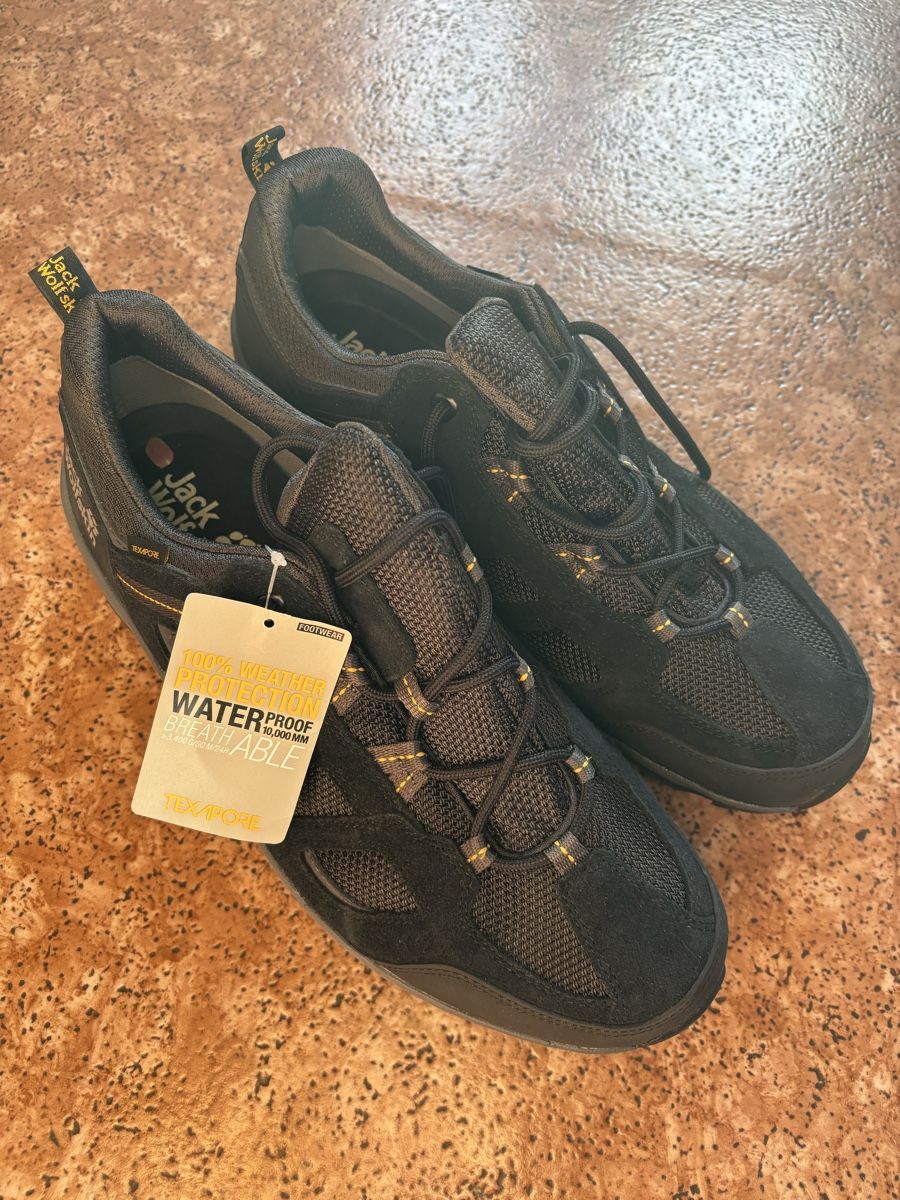 Jack Wolfskin VOJO 3 TEXAPORE LOW - Hiking shoes - black/bur (Neu und ...