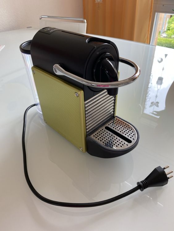 Nespresso-Kaffeemaschine Pixie grün und beige (Gebraucht) in Hünibach ...