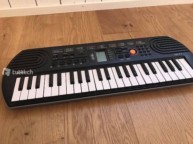 elektro Keyboard (Gebraucht) in Worb für CHF 41 – mit Lieferung auf ...