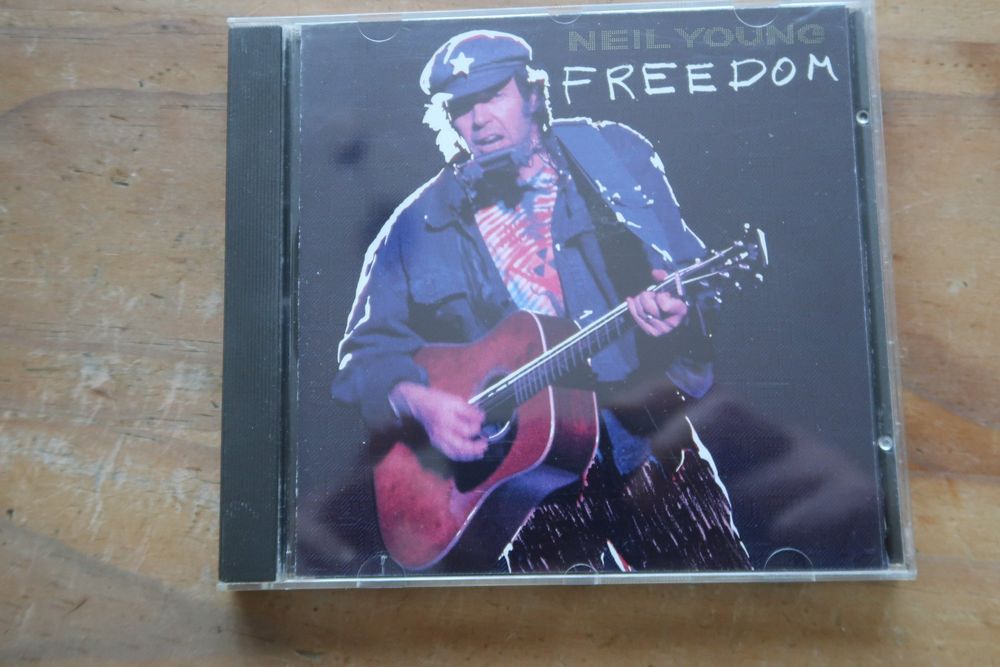 NEIL YOUNG - FREEDOM - CD (Gebraucht) in Basel für CHF 3.2 – mit ...