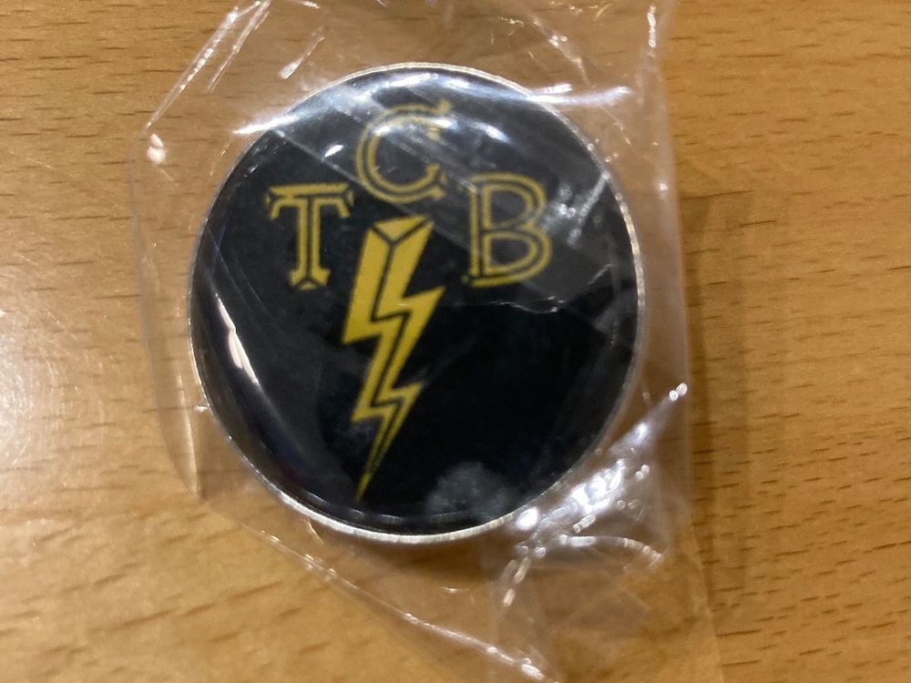 TCB Band Elvis Presley Pin Anstecker Punk Roc Metal Band (Neu (gemäss ...