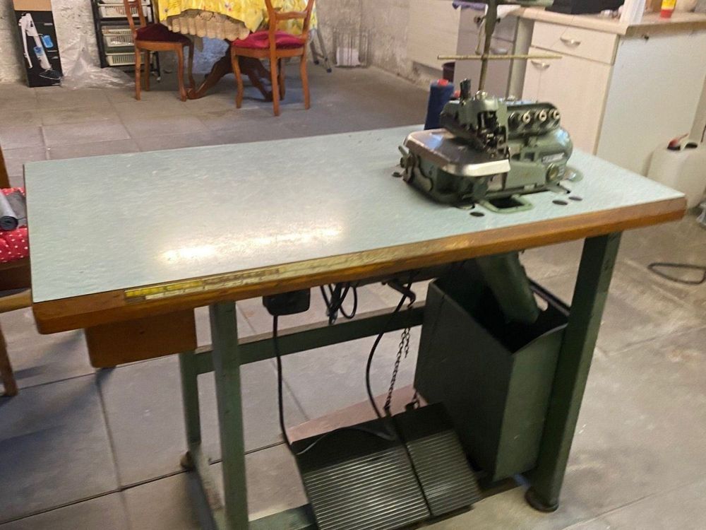 Industrienähmaschine Rimoldi Overlock (Gebraucht) in Uster für CHF 250 ...