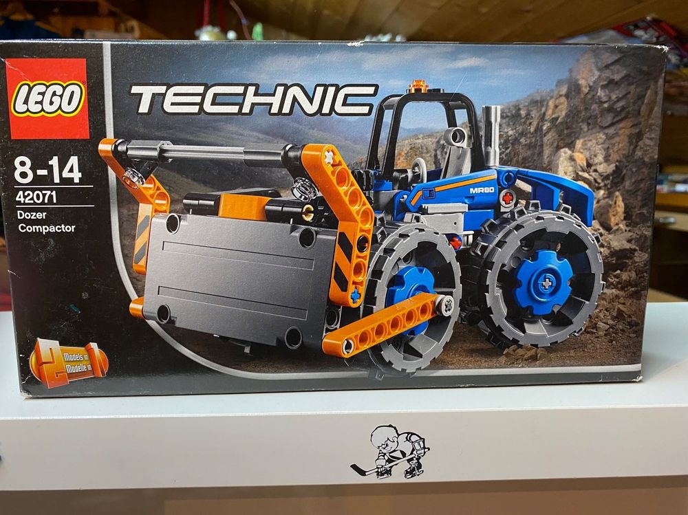 Lego Technic Dozer Compactor 2 in 1 (42071) (Neu und originalverpackt ...