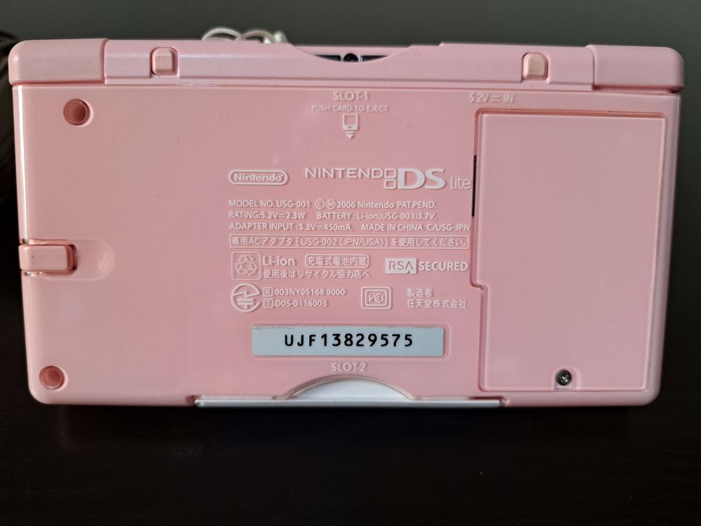 Nintendo DS Lite rosa (Gebraucht) in Neftenbach für CHF 35 – mit ...