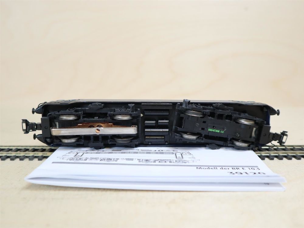 Märklin E-Lok BR 10 - MFX + Sound 39120 (Gebraucht) in Winterthur für ...