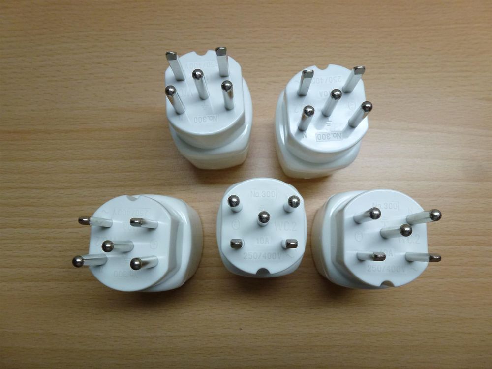 5 Stecker Typ15 weiss (Neu (gemäss Beschreibung)) in Hombrechtikon für ...
