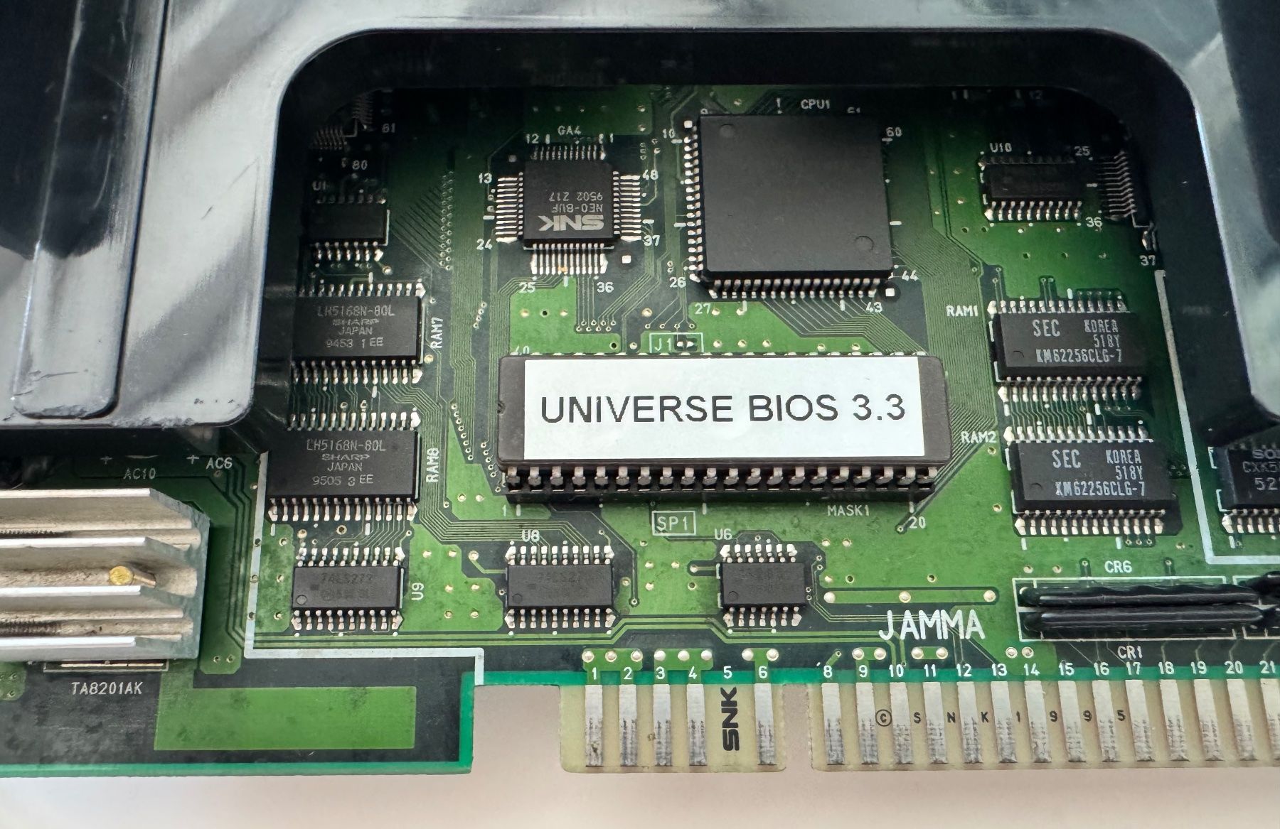 Carte Neo Geo MVS Universe BIOS 3.3 SNK 1995 (Gebraucht) in Leytron für ...