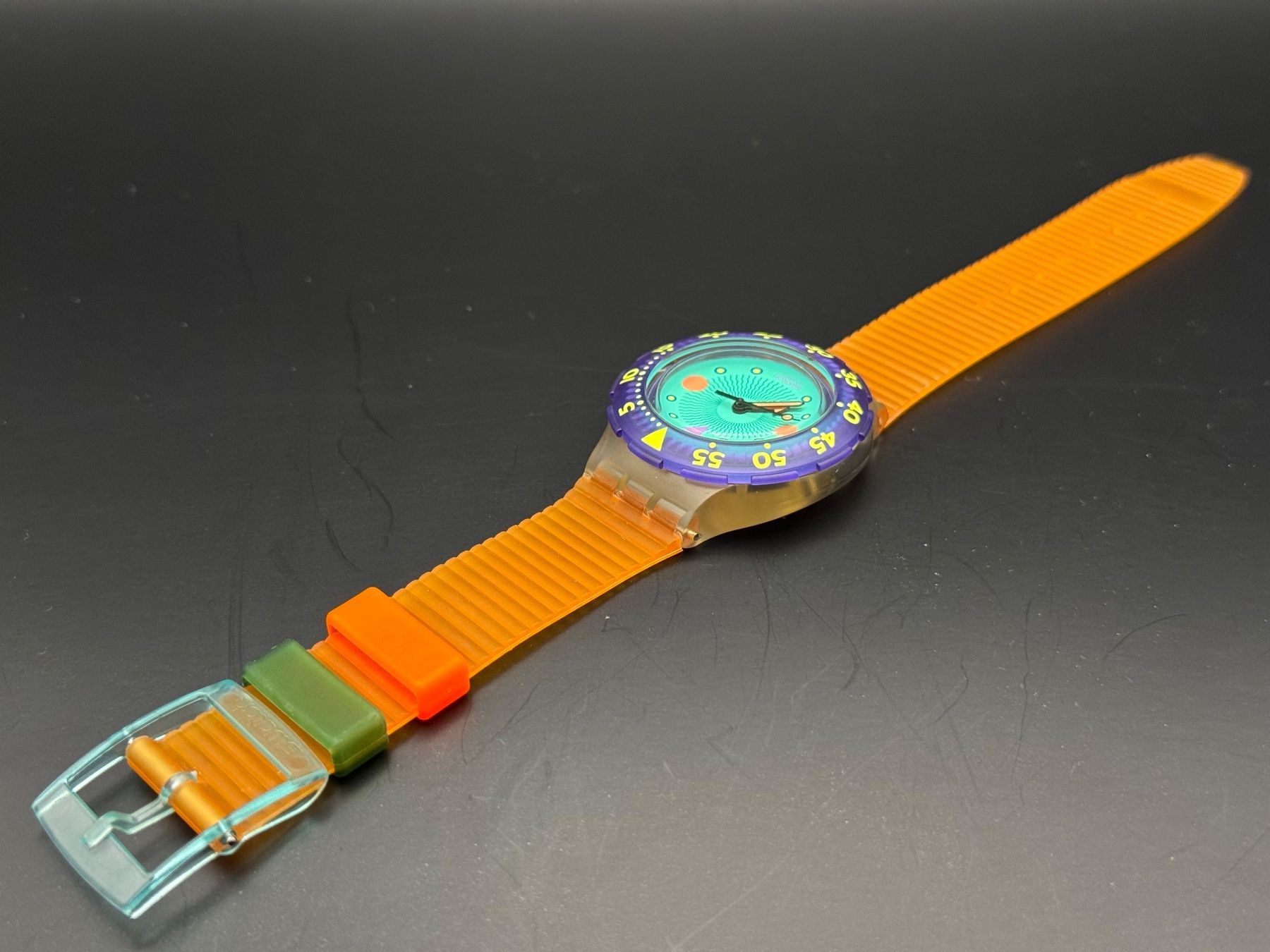 Swatch Scuba 200 - Medusa - 1990 (neuve) (Neuf avec emballage d'origine ...