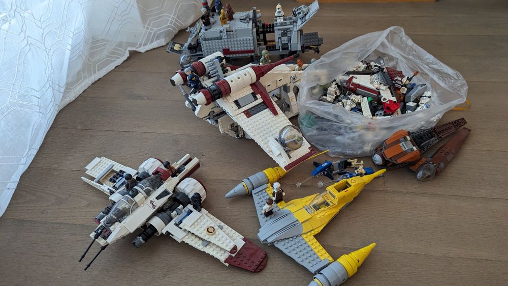 Lego Star Wars (Gebraucht) in Uitikon Waldegg für CHF 455 – mit ...