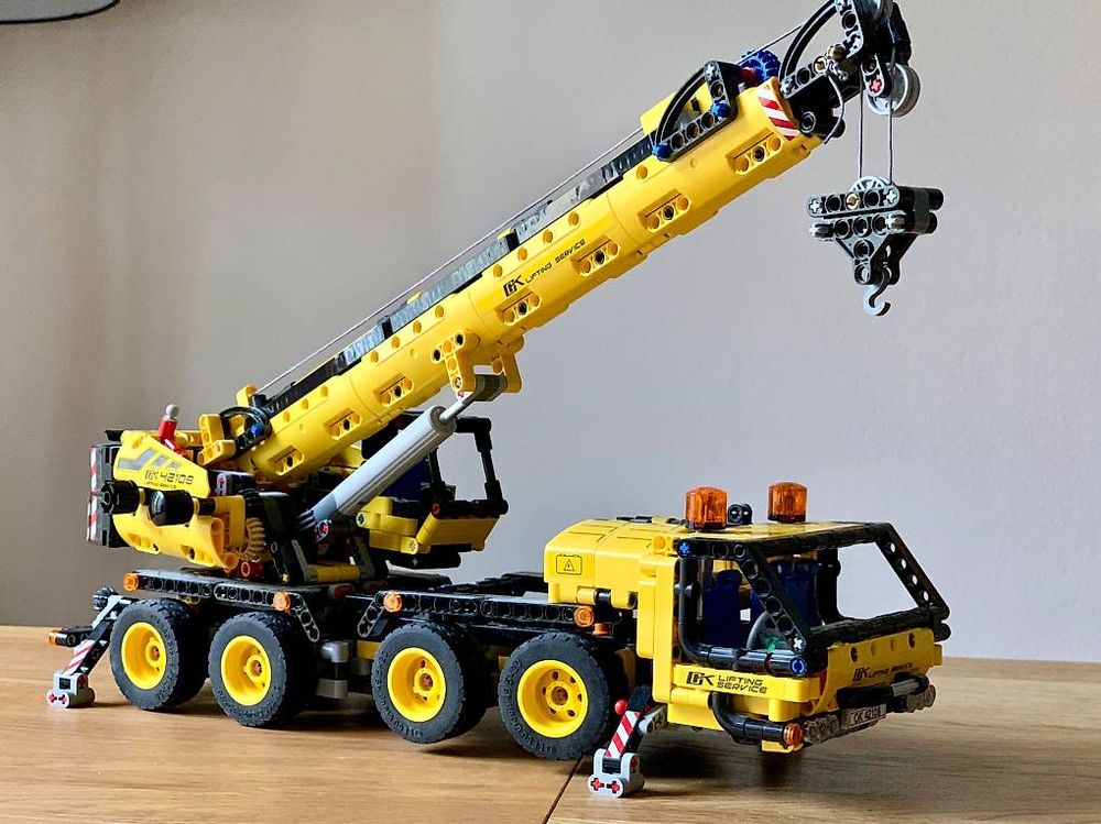 Lego technic "Grue mobile" (Gebraucht) in Neuchâtel für CHF 50 – nur ...