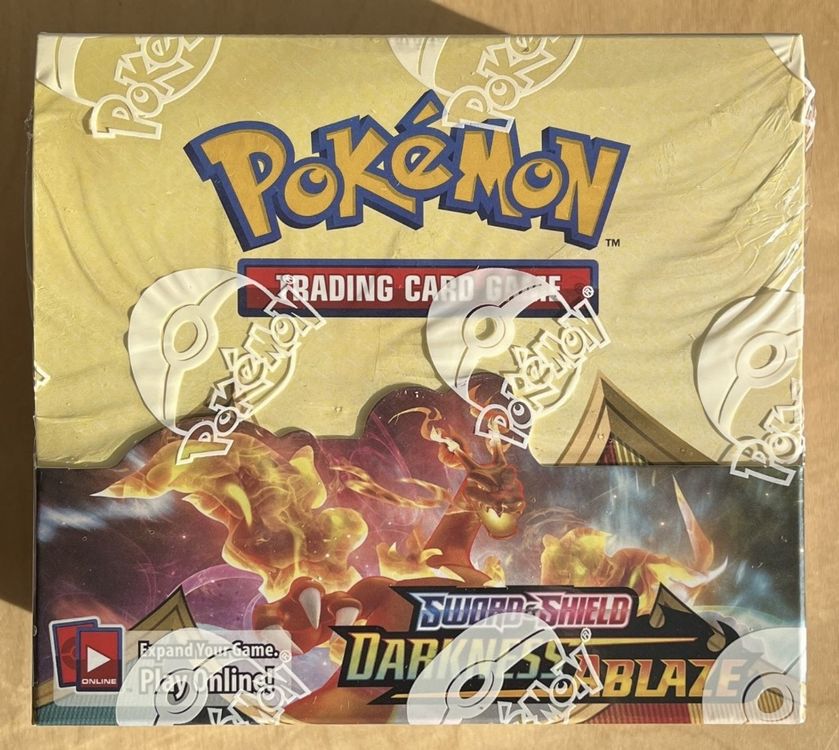 Pokemon Darkness Ablaze Display (Neu und originalverpackt) in Amriswil ...
