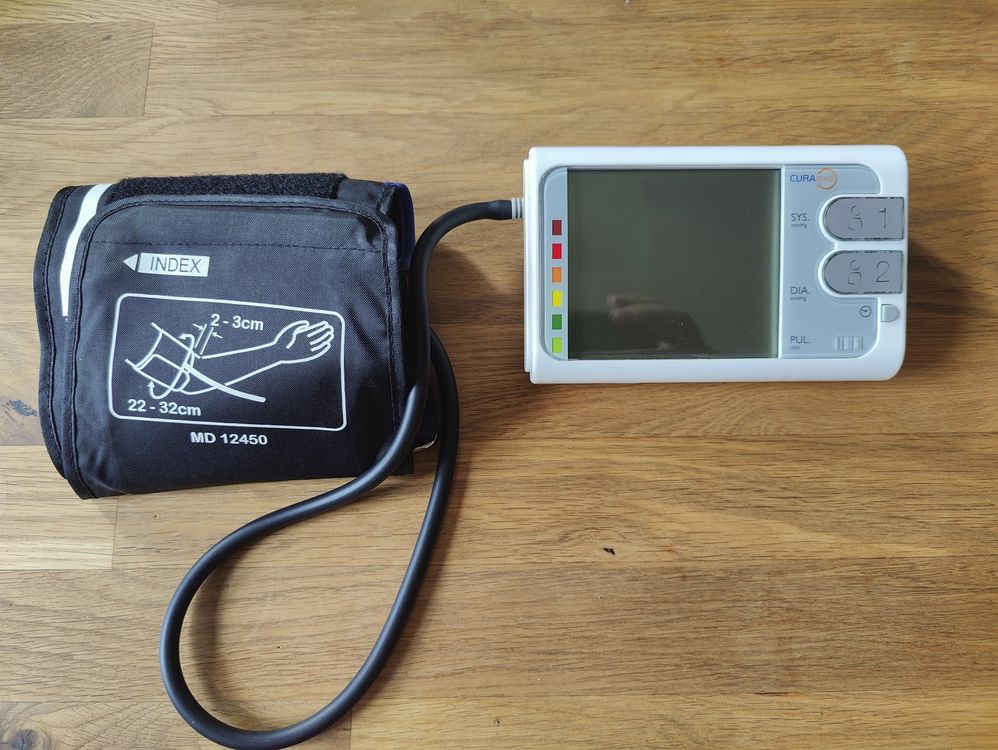 Curamed Oberarm Blutdruckmessgerät (Gebraucht) in Leutwil für CHF 6 ...