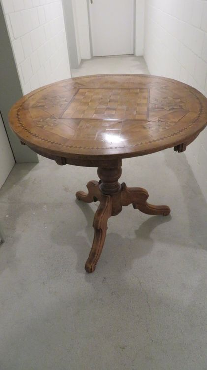 Brienzer Spieltisch mit toller Intarsienarbeit antik (Gebraucht) in Wetzikon ZH für CHF 150 ...