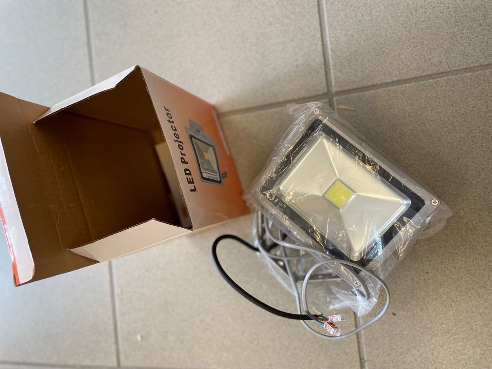 Elbro Ecoline LED Strahler | Kaufen auf Ricardo