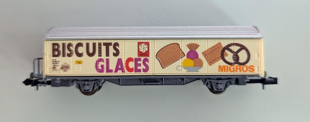 Roco 25069/02326J SBB Hbis "Migros Biscuits/Glaces" (Neu und ...