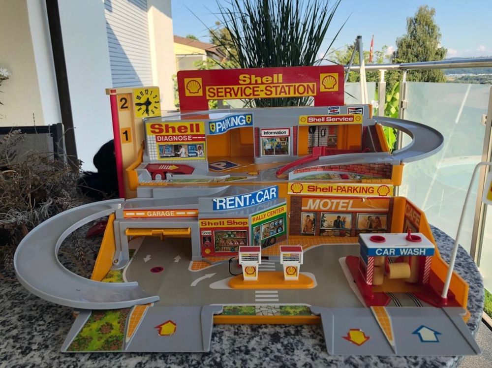 Shell Service Station Parkgarage Parkhaus Garage Koffer 70er (Gebraucht ...