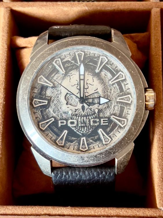 Montre Police (Gebraucht) in Montreux für CHF 40 – mit Lieferung auf Ricardo kaufen