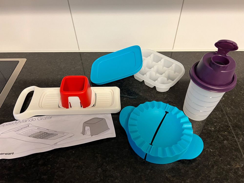 Tupperware Set (Neu und originalverpackt) in Zuchwil für CHF 20 – mit ...