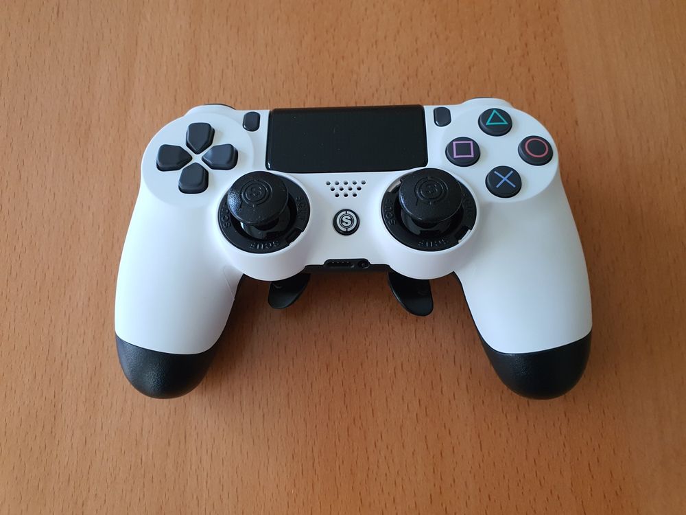 SCUF INFINITY 4PS PRO - PC Compatible | Kaufen auf Ricardo