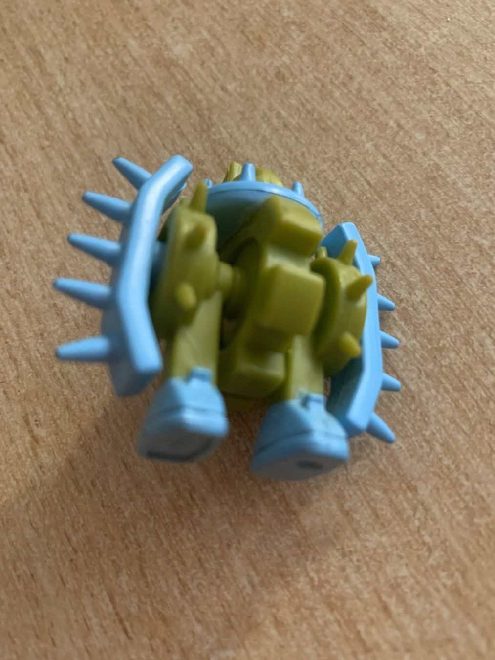 Yu-Gi-Oh-Figur Gear Golem the Moving Fortress (Gebraucht) in Reinach BL ...