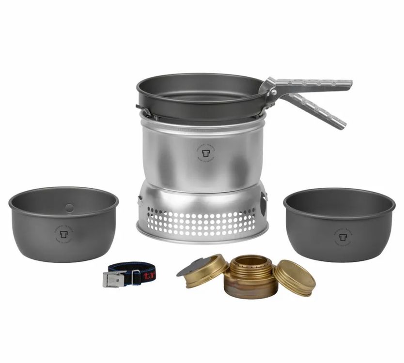 + Trangia Sturmkocher klein HA ALU Töpfe + Windschutz 27-7UL (Neu und originalverpackt) in ...