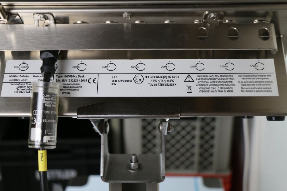 Mettler KB60.s Waage und IND690 Terminal mit Stativ und Roll | Kaufen ...