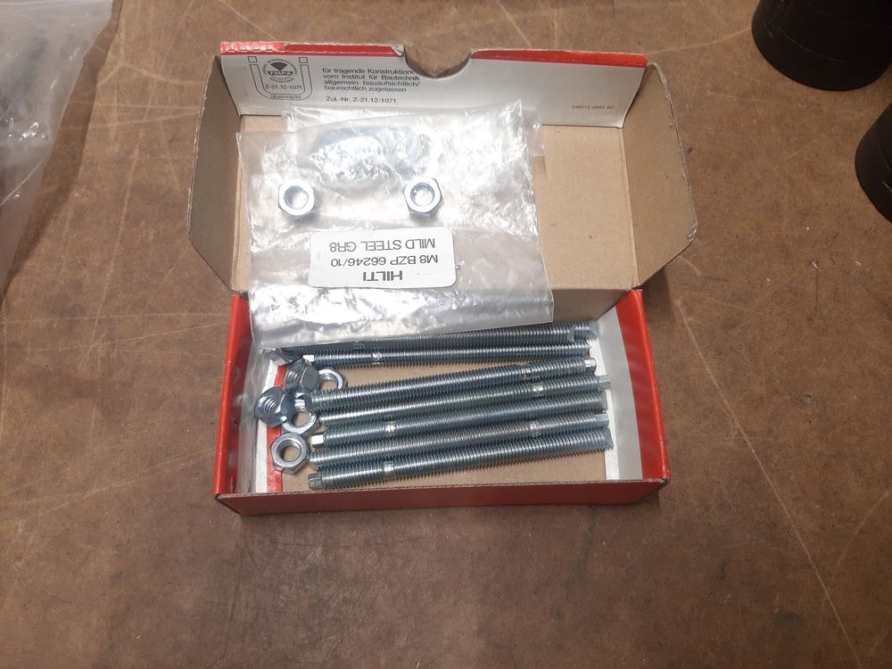 HILTI HIT MD2000 Auspressgerät mit Zubehör (Gebraucht) in Winterthur ...