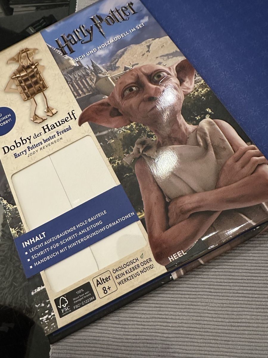 Harry Potter Dobby der Hauself mit Holzfigur Dobby (Gebraucht) in ...