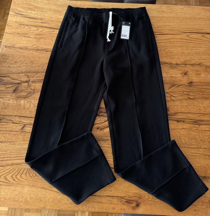 Weekday Hose/Tracksuit „Ken“ | Kaufen auf Ricardo