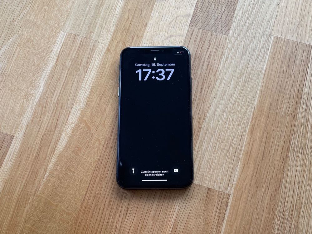 Apple iPhone X - 64 GB | Kaufen auf Ricardo