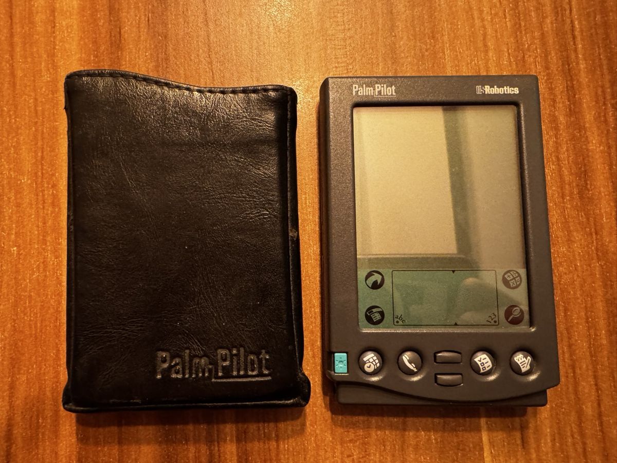 Palm Pilot USRobotics - Seltenes Sammlerstück! (Gebraucht) in Watt für ...